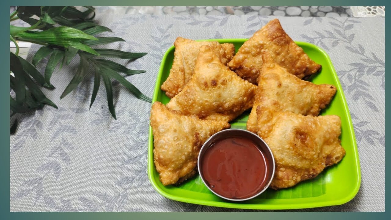 How To Make Crispy Samosa | samosa banane ka tarika | Metta's Kitchen ...