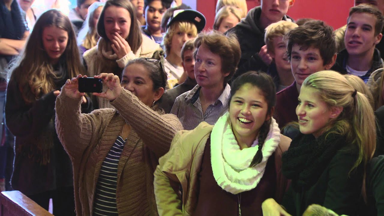 Trailer Senior Citizens school of rock - YouTube