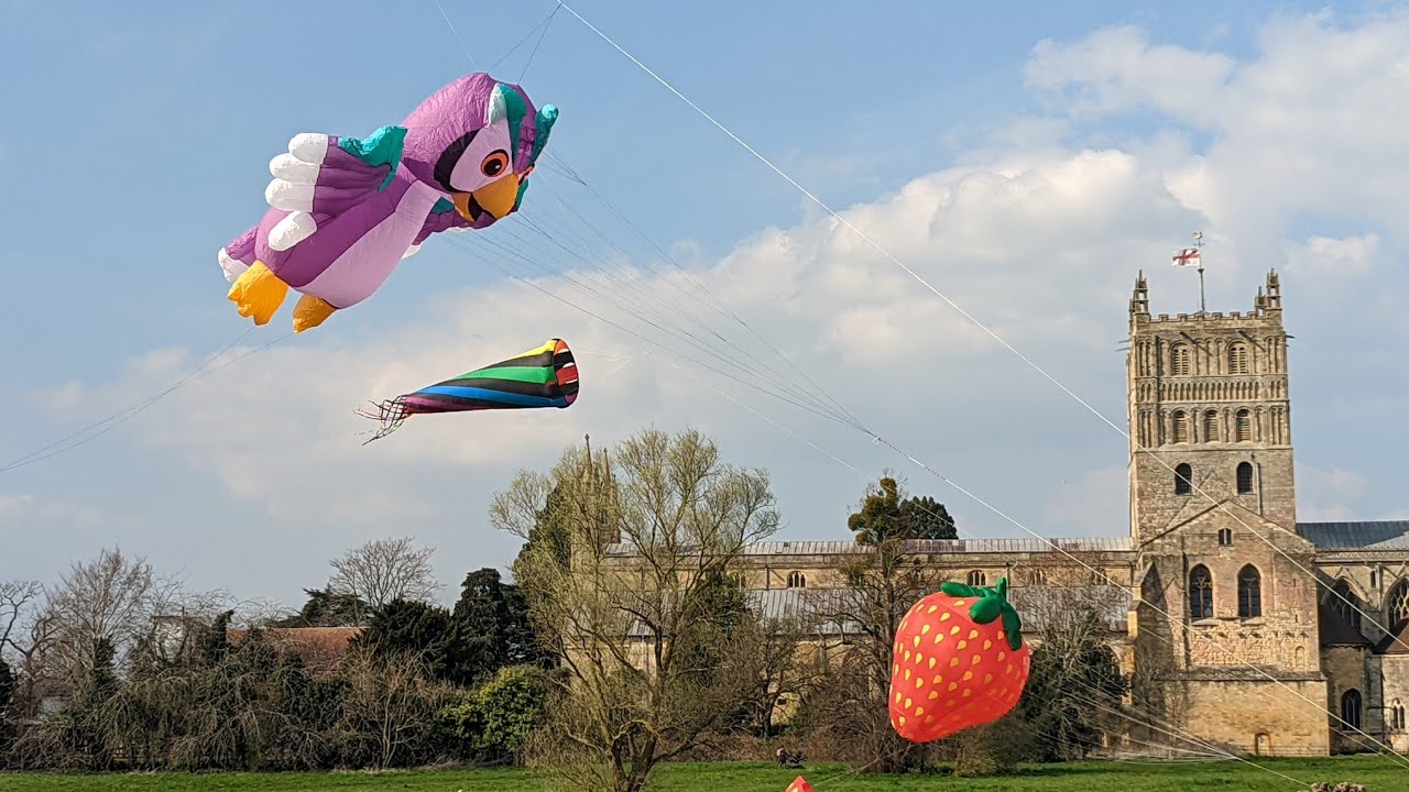 Spring Kite Fly - YouTube