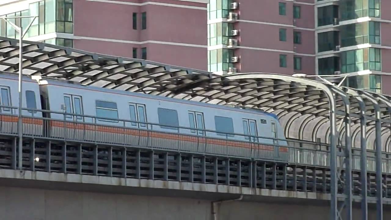北京地鐵十三號線北京北站段 Beijing Subway Line 13 - YouTube