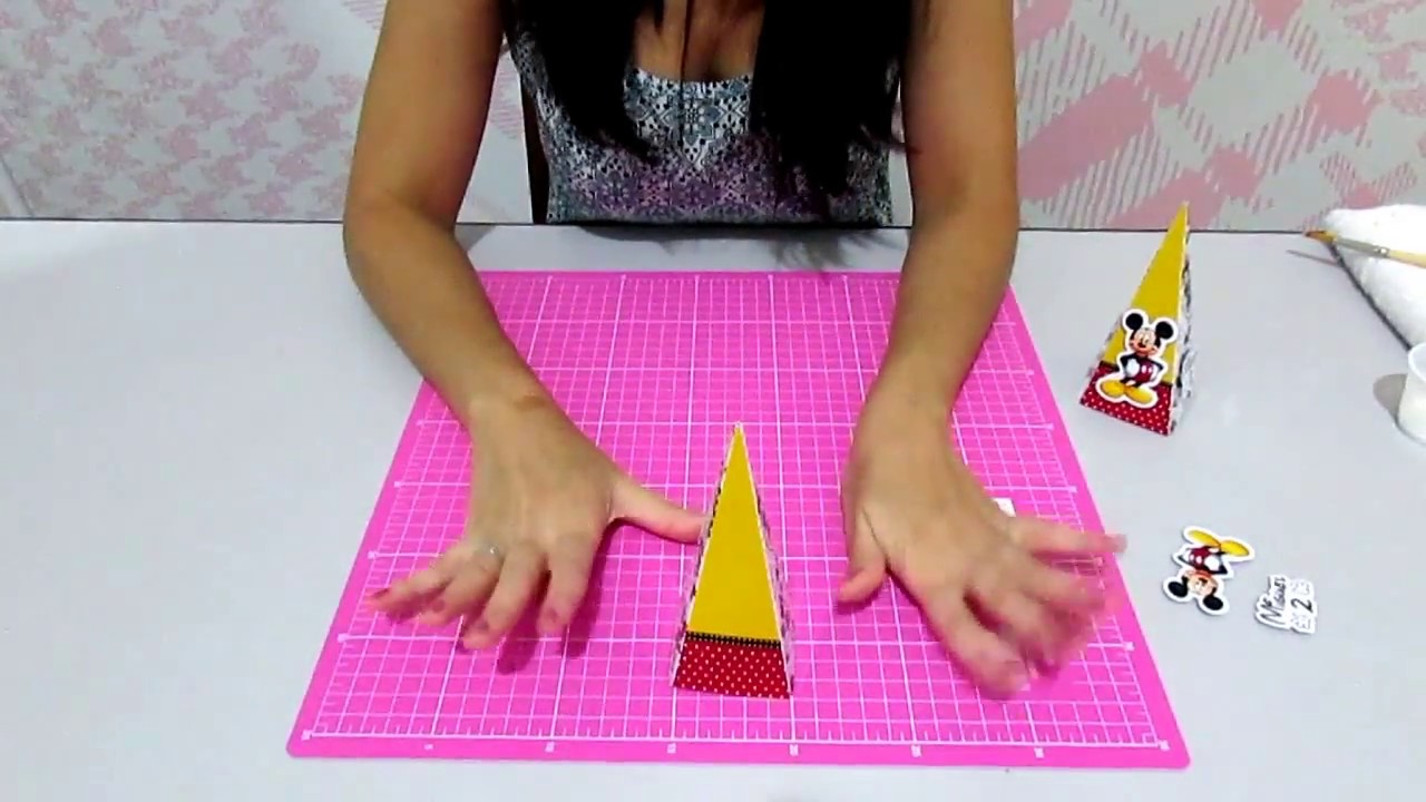 Tutorial de Personalizados Para Festas - Caixa Cone - YouTube