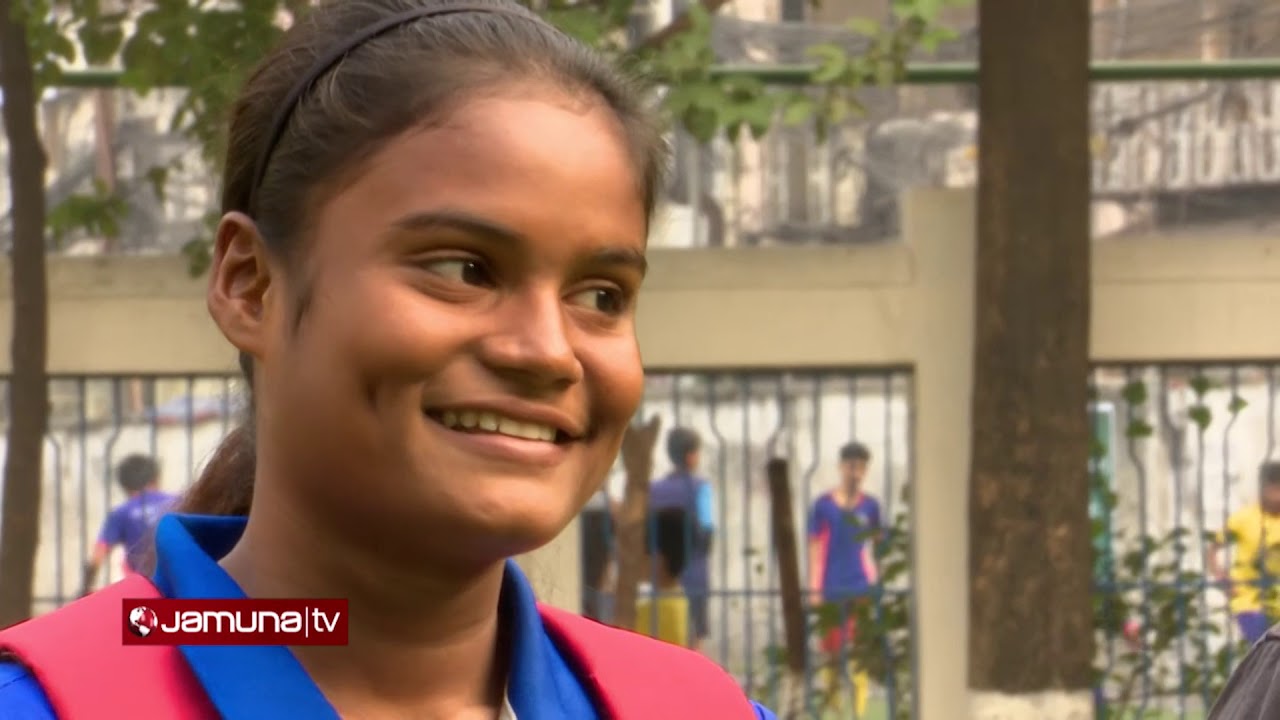 BANGLADESH WOMEN FOOTBALL: AKHI KHATUN - YouTube