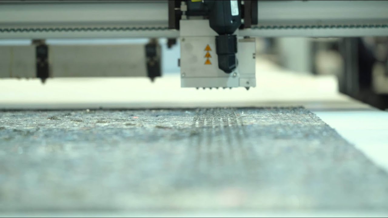 Automatic and manual mattress assembly | Robatech - YouTube