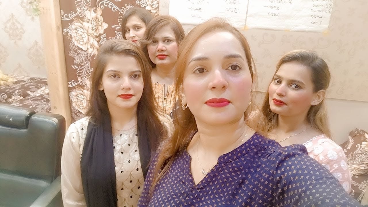 Easter Eid || Birthday || Staff k sath Celebrate kiya ||Daily Routine ...