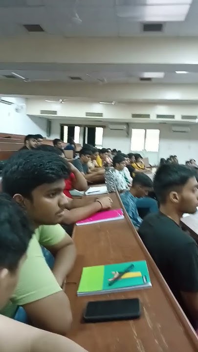First lecture class in bits Pilani Pilani campus #bitsat #bitspilani #freshers #collegelife 🙏 ...