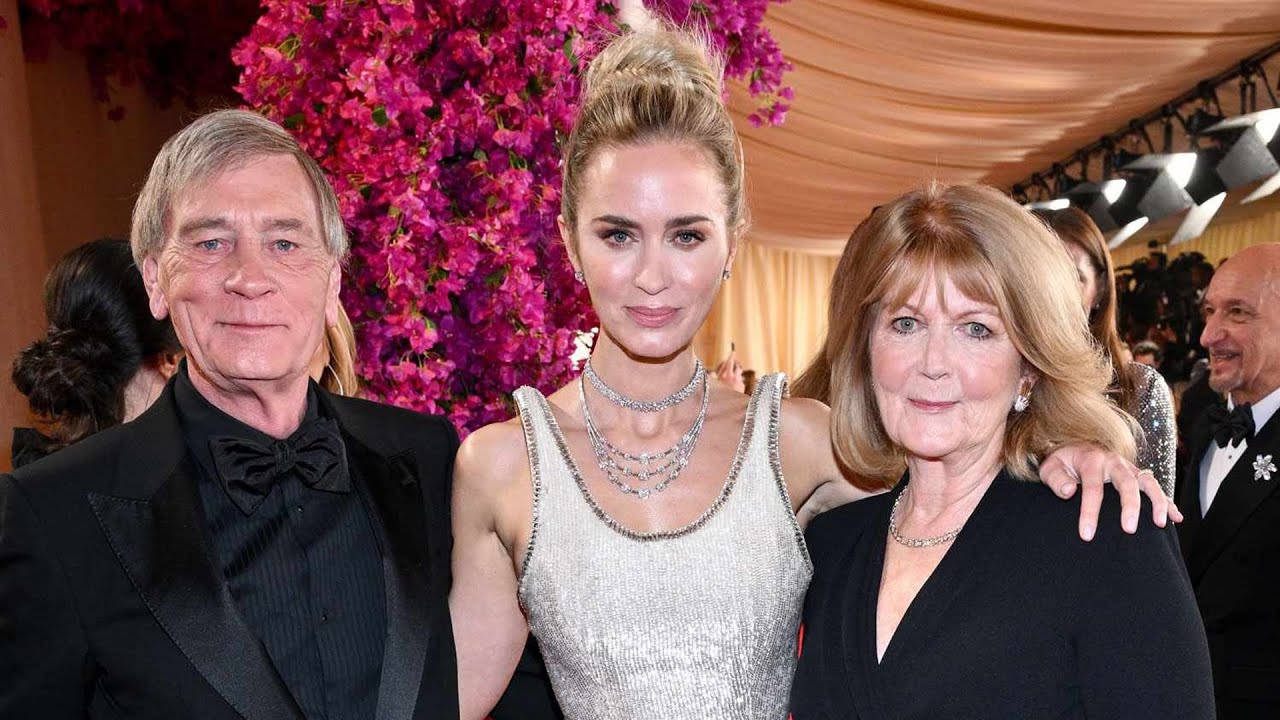 Emily Blunt attended the 2024 Oscars with her parents and celebrated ...