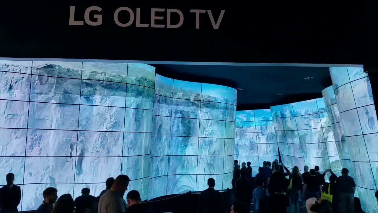 CES 2018 LG OLED TV - YouTube