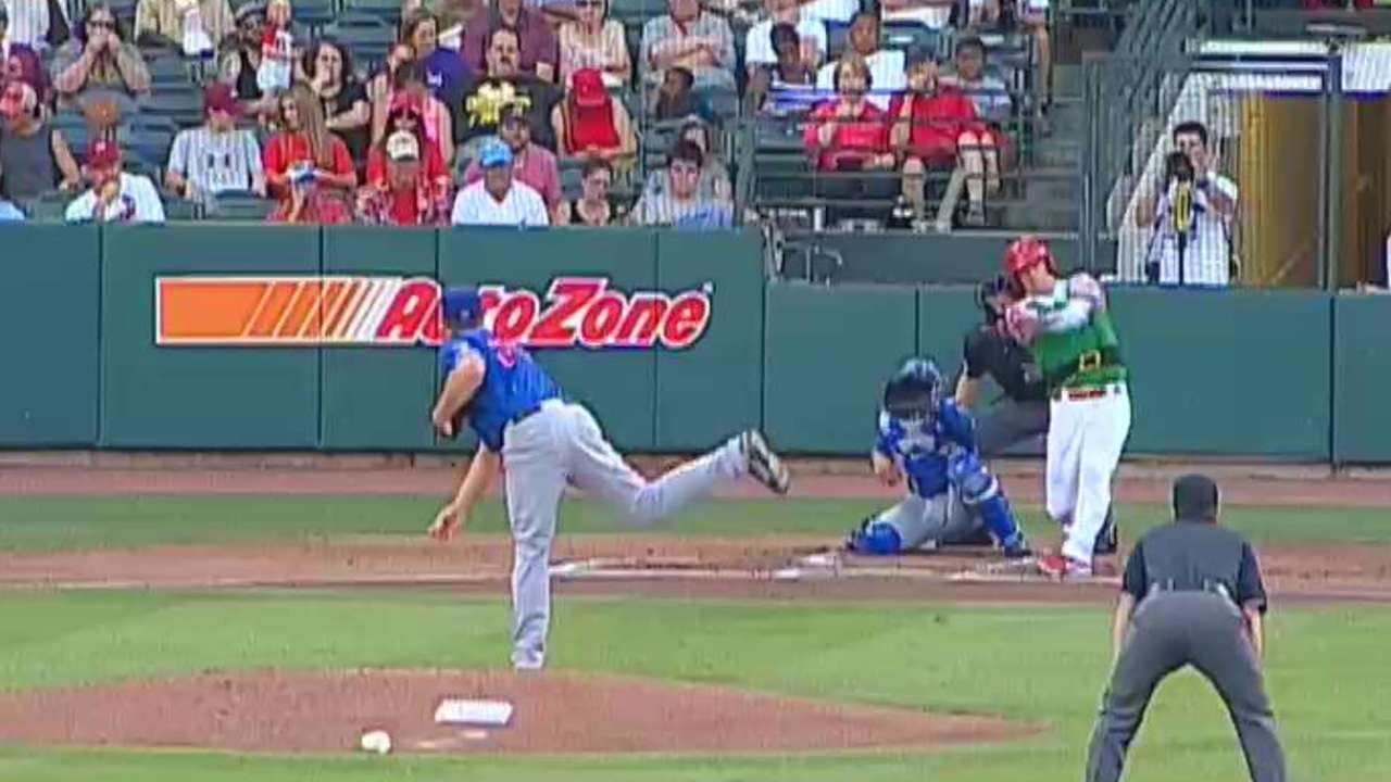 Memphis' Kelly lofts two-run homer - YouTube