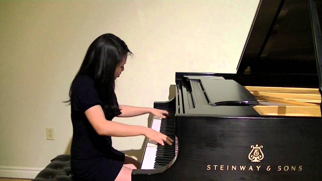 Sia - Chandelier (Artistic Piano Interpretation by Sunny Choi) - YouTube