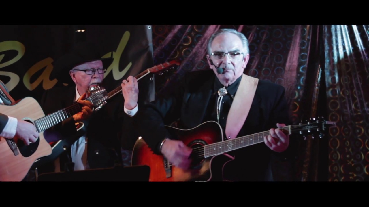 Keith McConnell sings "I had a Beautiful Time" - YouTube