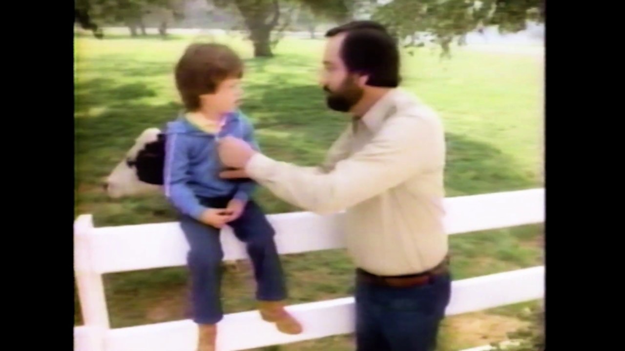 Ray Stevens - Flav-O-Rich Commercial (Busy Cow) - YouTube