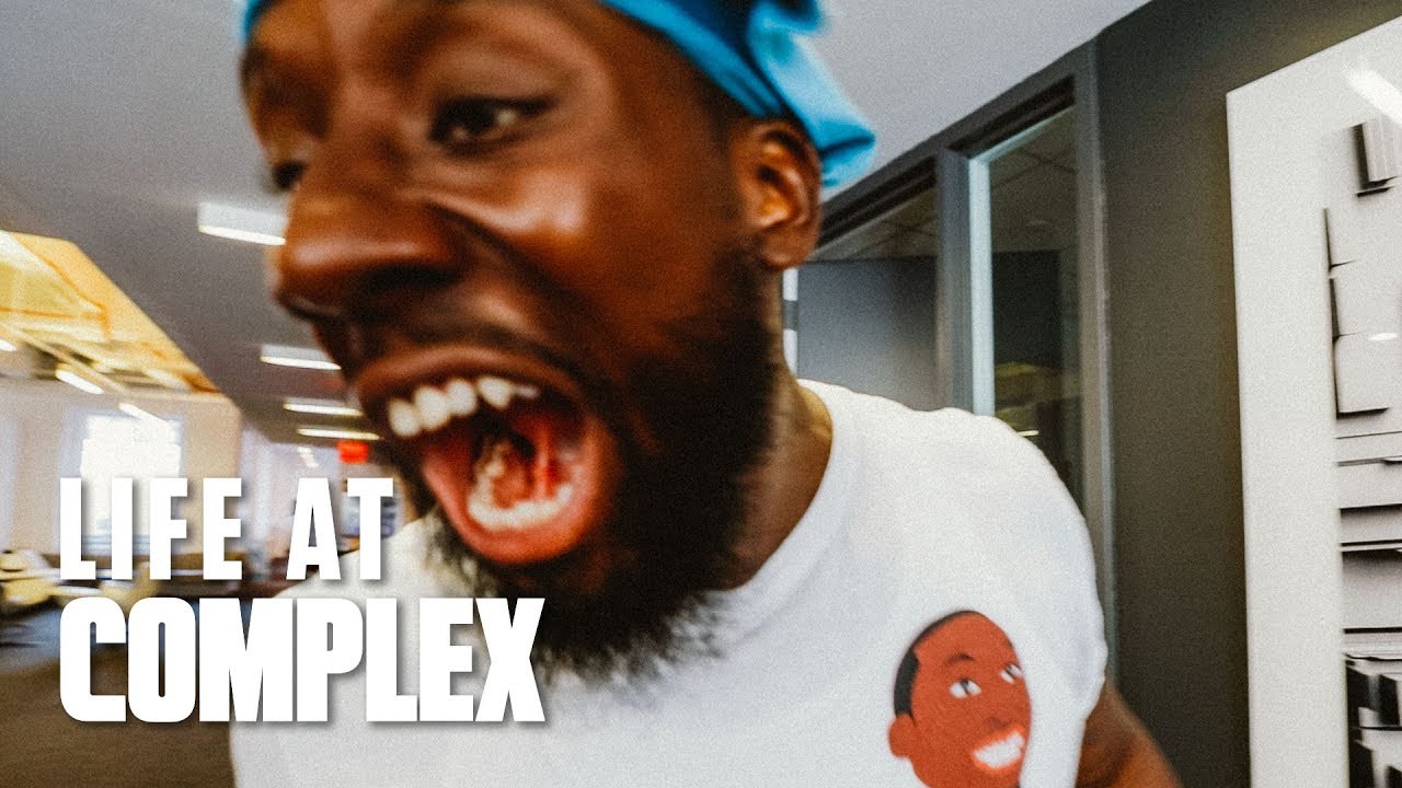 He Growled His Way Through Social Media! | #LIFEATCOMPLEX - YouTube