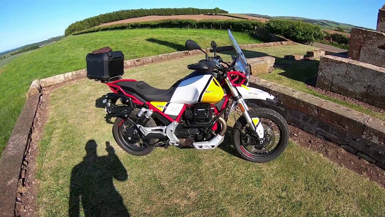 Moto Guzzi V85tt - Ride and Review - Scottish Mike Rides Yer Bike ...