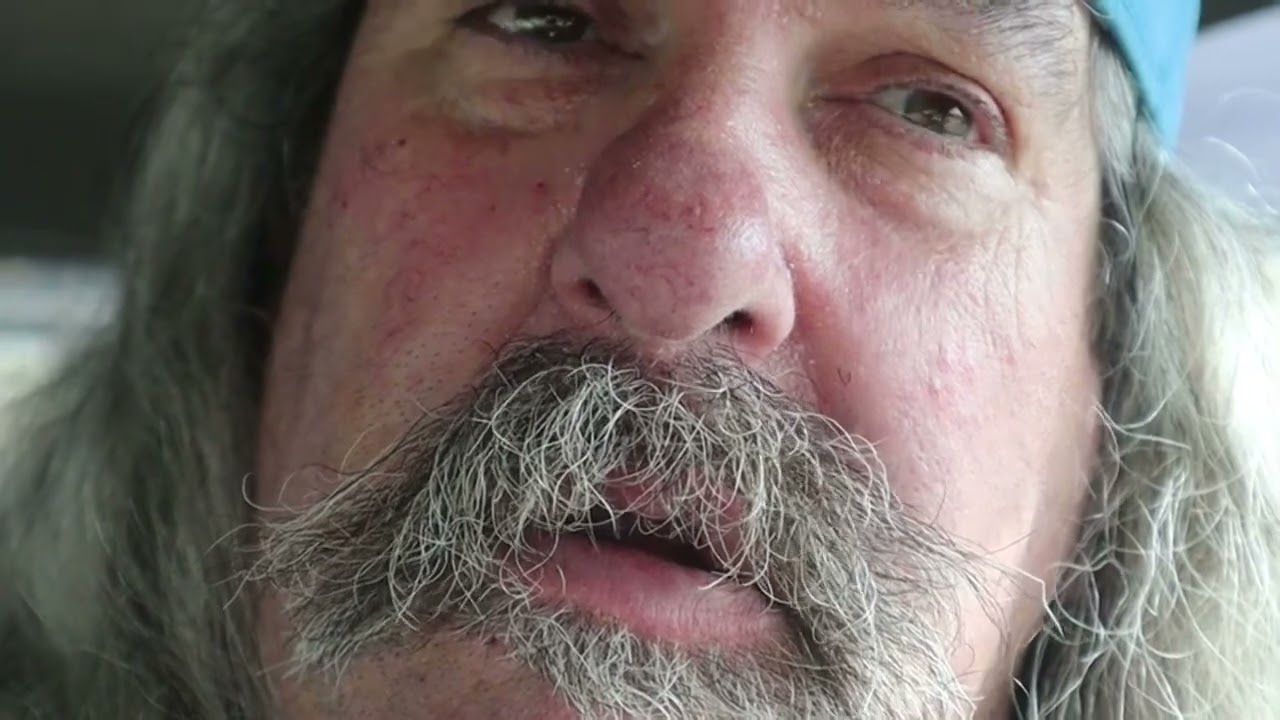 Fat ask retarded question - YouTube