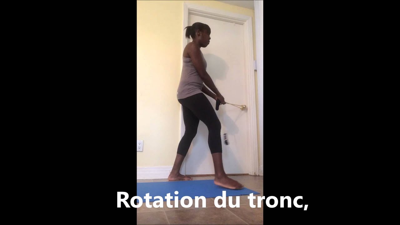 Rotation du tronc, tronc en flexion, debout avec élastique - YouTube