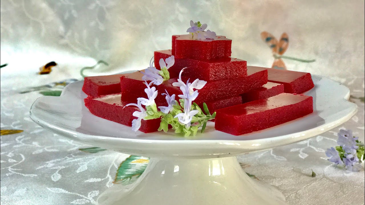 Making Hawthorn cake from cranberry 蔓越莓变山楂糕 - YouTube