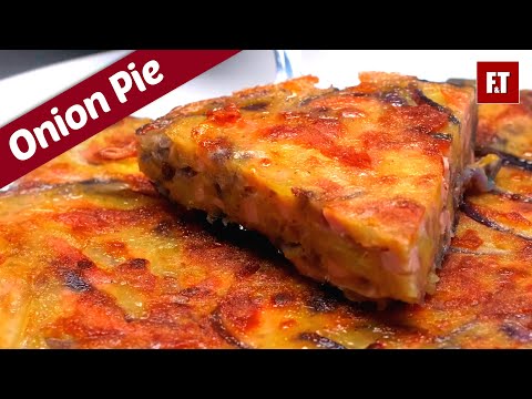Soğan, sosis, patates ve yumurta ile lezzetli pasta