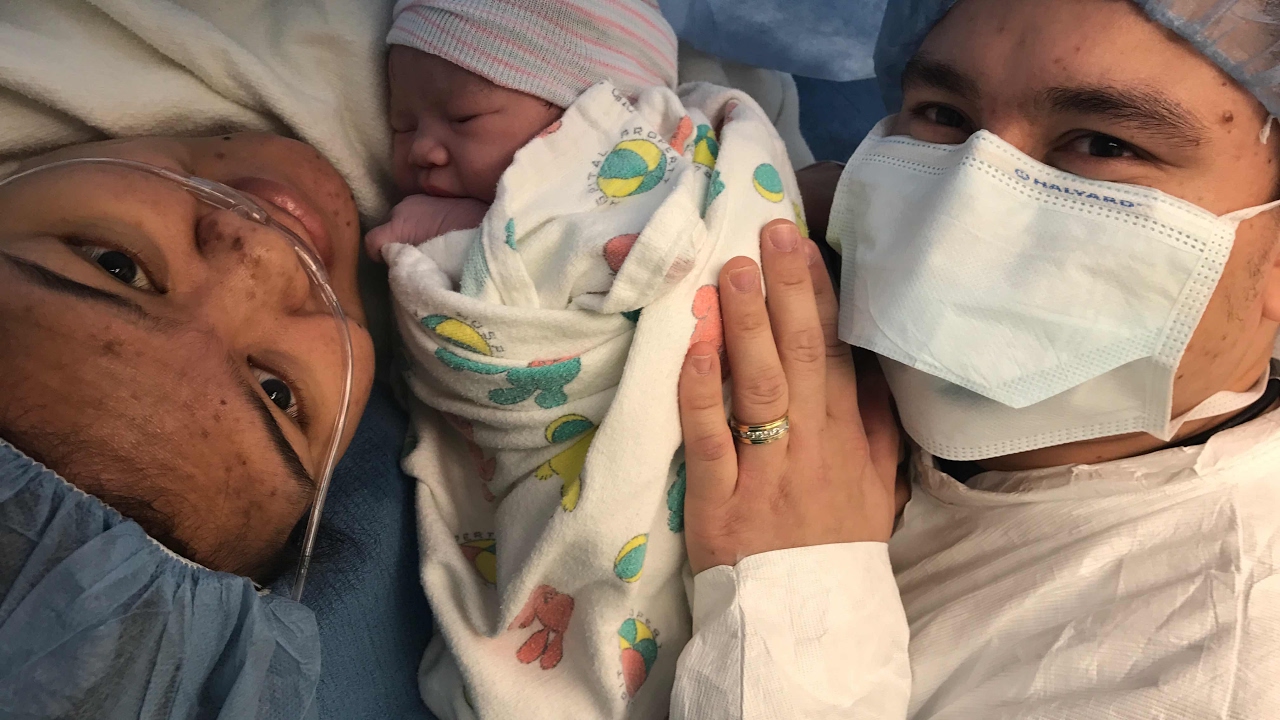 EMOTIONAL LIVE BIRTH VLOG CONTINUE - YouTube