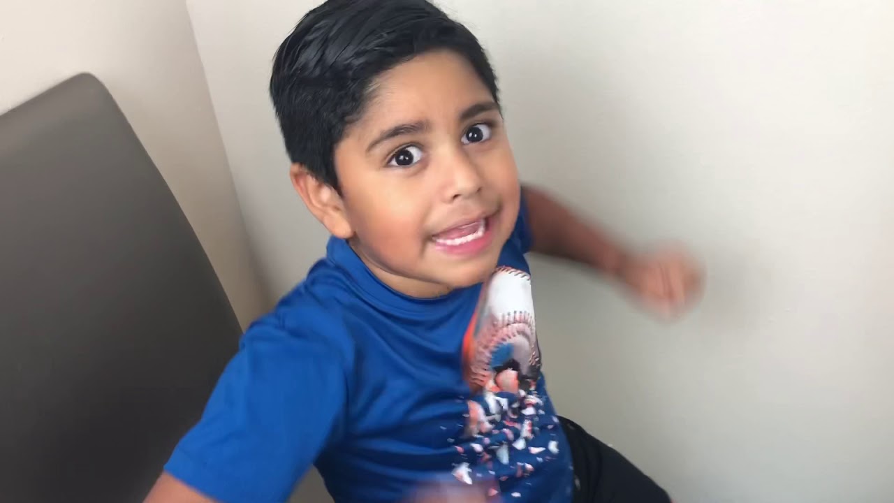 MAKING SLIME WITH OUR FEET!!! - YouTube