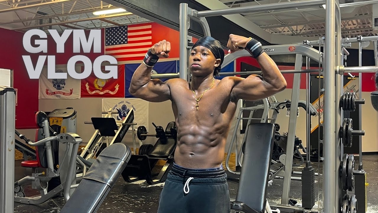 GYM VLOG - Shoulders & Legs Workout + Trying C4 For The First Time 👀🤯 ...