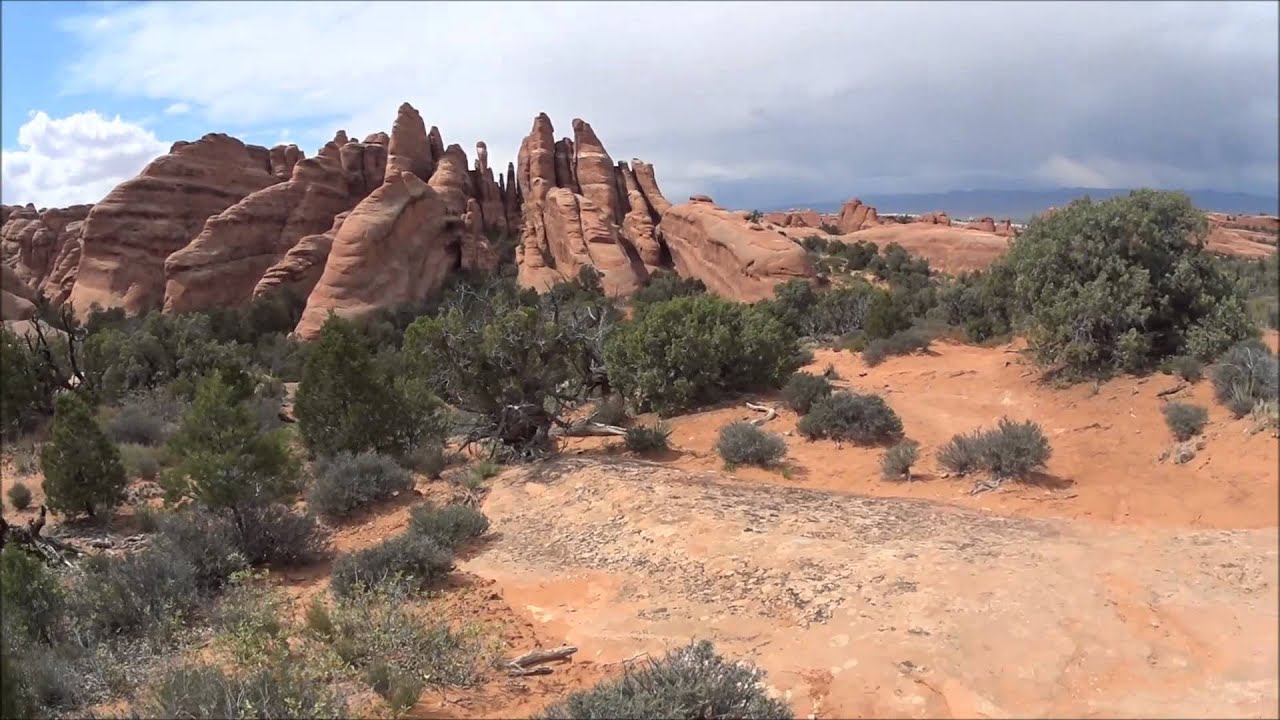 Devil's Garden and Primitive Loop-Arches National Park - YouTube