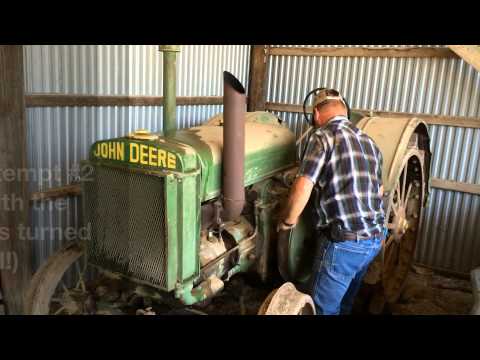 John Deere D Startup