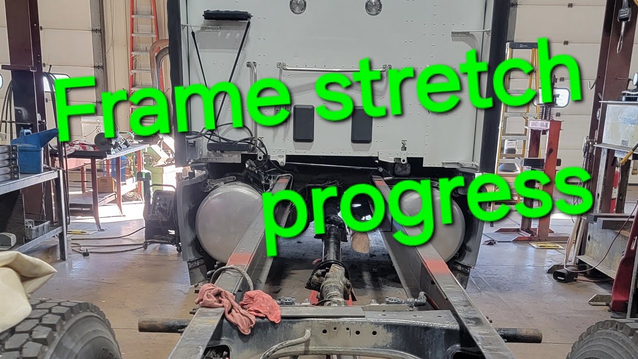 2018 Peterbilt 579 frame stretch - YouTube