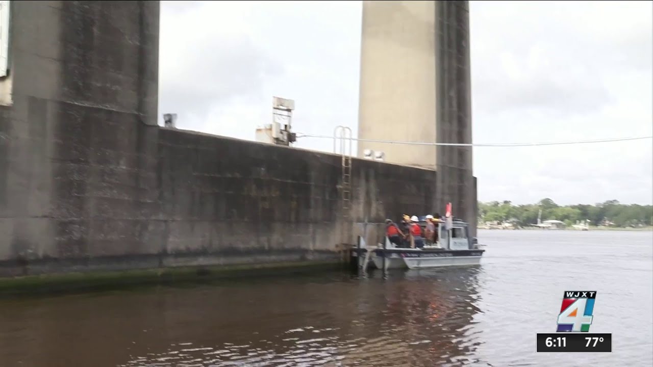 DOT workers inspect bridges for safety - YouTube