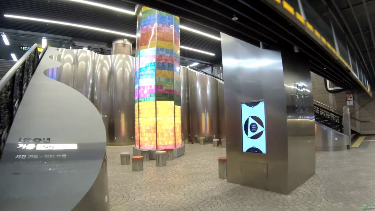 4K [アングクえ] Anguk station inside tour below Yulgok street from 6 exit to ...