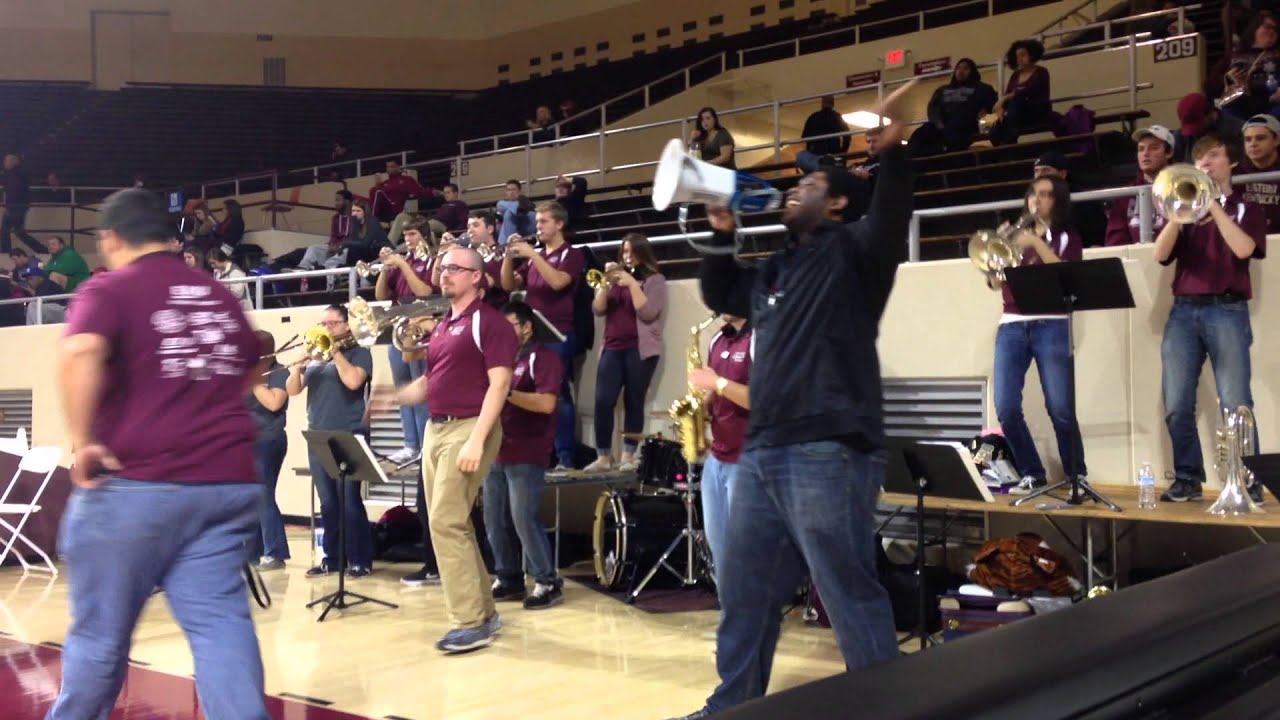 Eastern Kentucky University Band Performs Kanye West's "Power" - YouTube