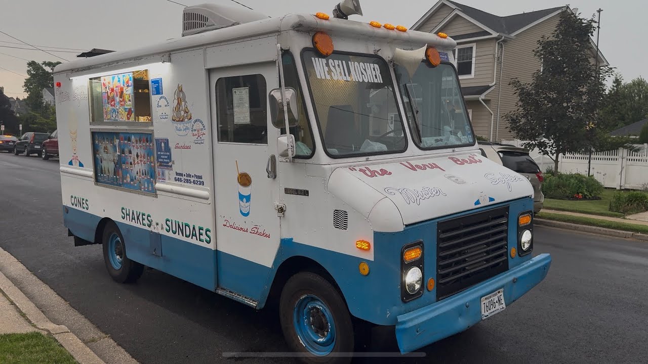 MY OLD LOCAL MISTER SOFTEE CAME BACK!!!! - YouTube