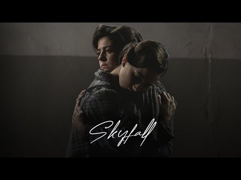 Skyfall || Maite y Camino