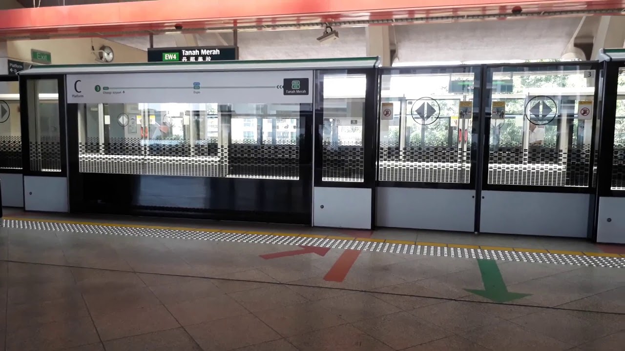 《C651 Horn》[SMRT] Siemens C651 (235/236) arriving Tanah Merah - YouTube