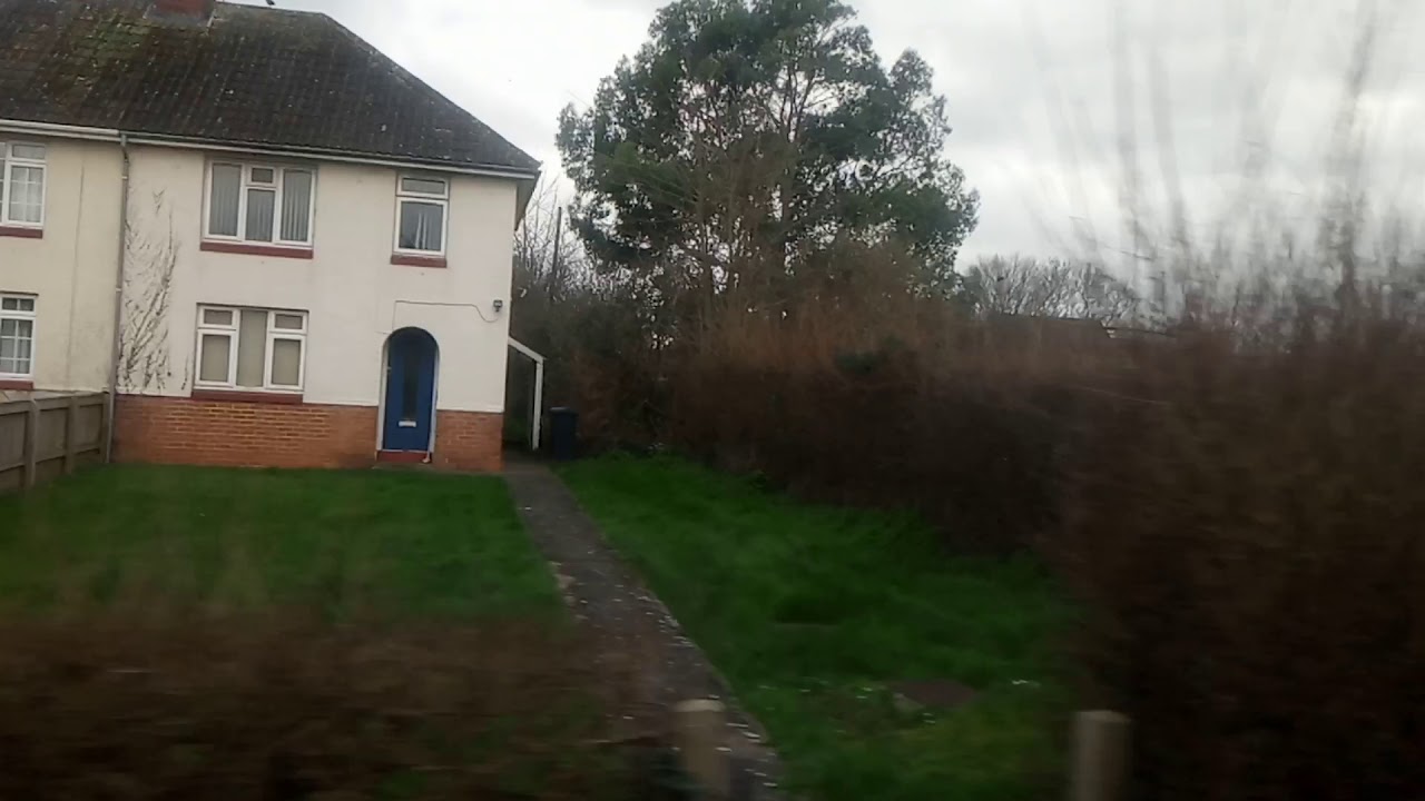 Bus arrives at Chilton polden village today. - YouTube