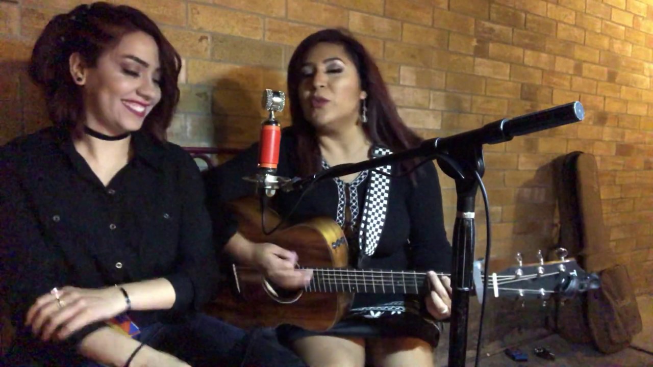 AMOR MALDITO - GABBY TAMEZ & PERLA RAMOS - YouTube