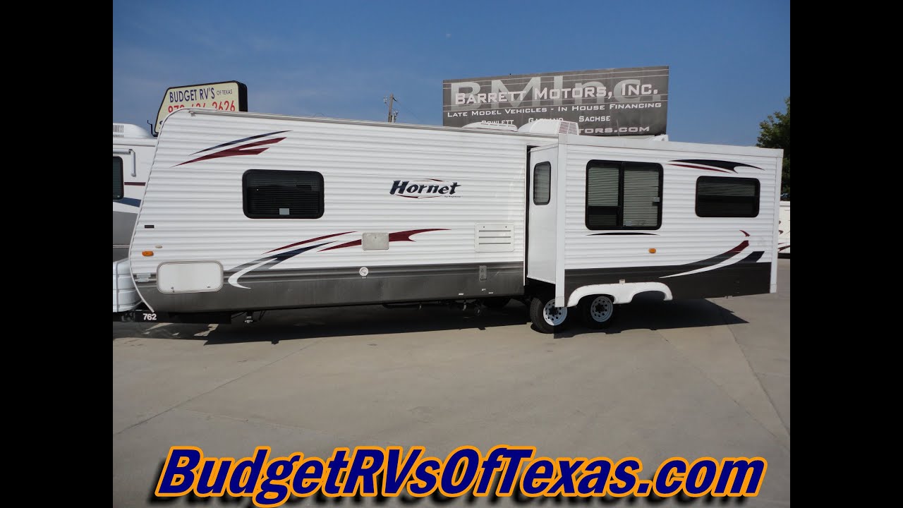 Loads Of Family Friendly Space! 32Ft 2009 Keystone Hornet 31RLDS - YouTube