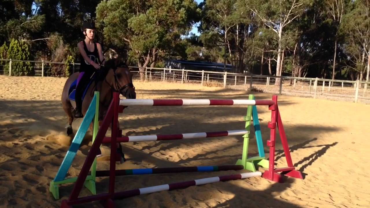 Horse Riding Fails! - YouTube