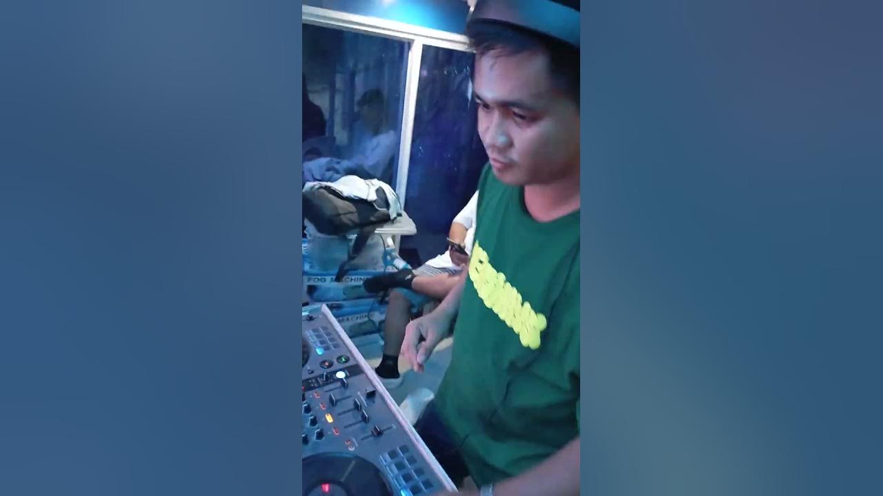 Dj bro bro in the house - YouTube