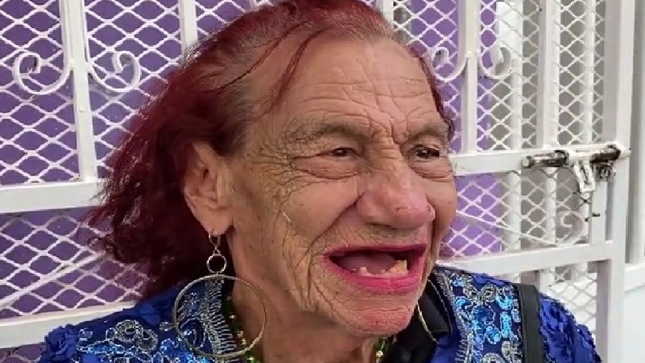 LA FAMOSA GILBERTONA confesiones y enojo GILBERTON - YouTube