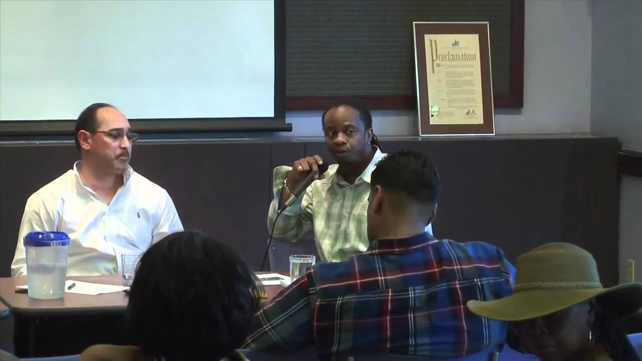 Behind the Bench Stop Pat and Frisk.....Cornelius Ricks - YouTube