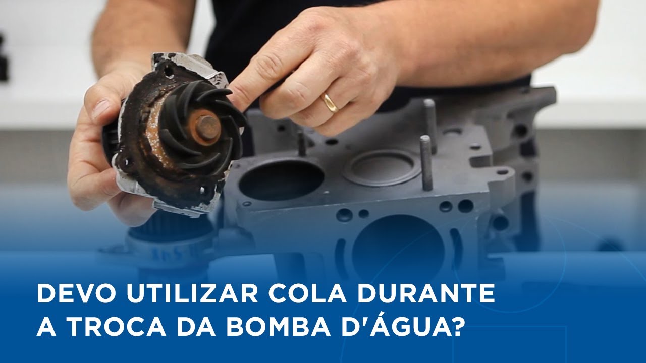 Devo utilizar cola durante a troca da bomba d'água? - YouTube