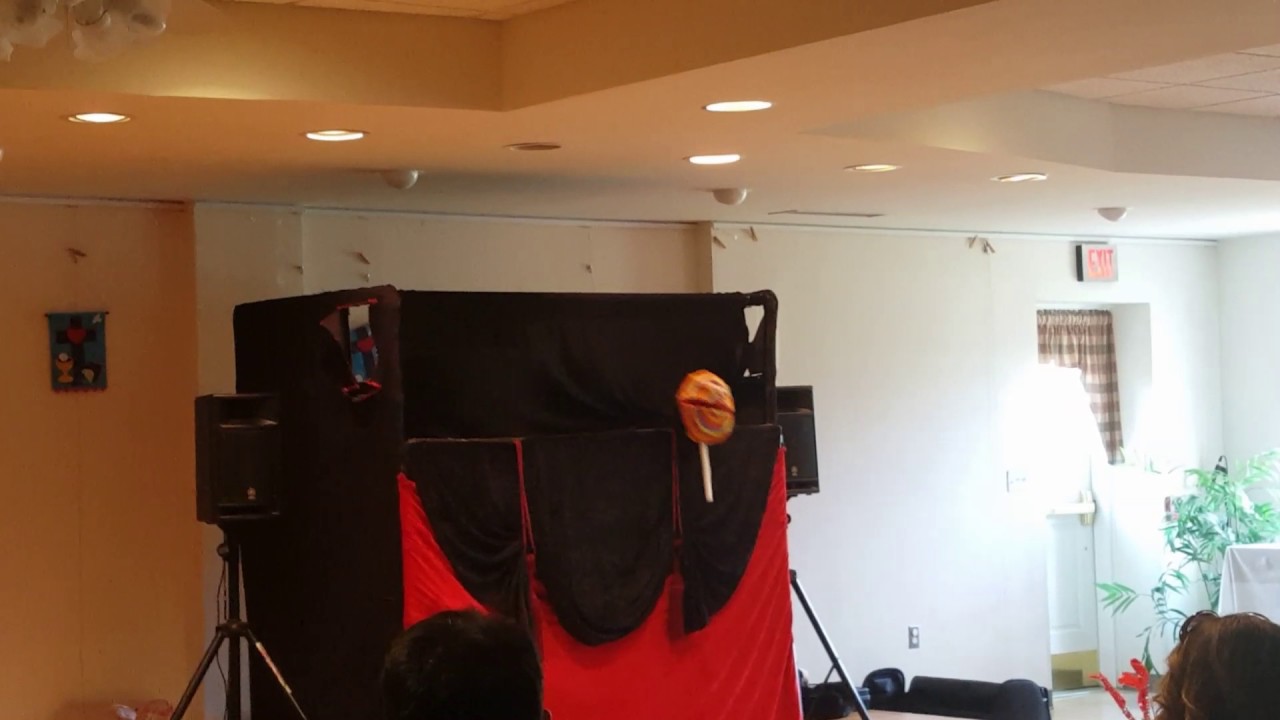 Inappropriate puppet song - YouTube