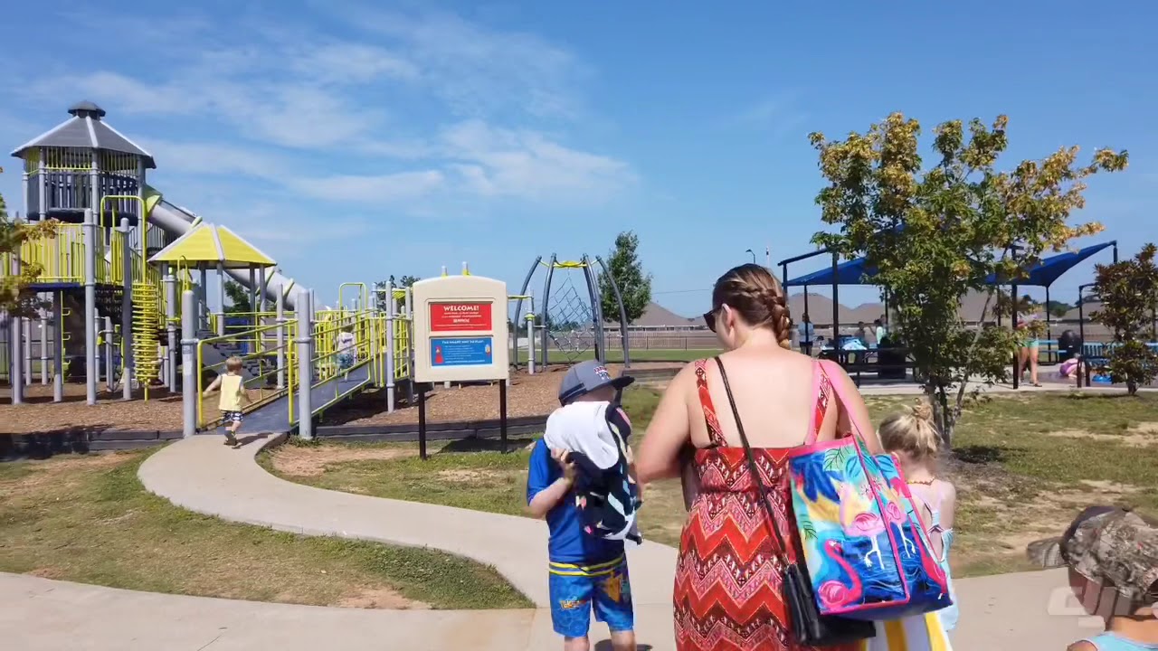 Springdale Splash Park - YouTube