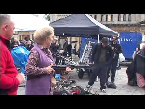 Billie Whitelaw + Machine Gun