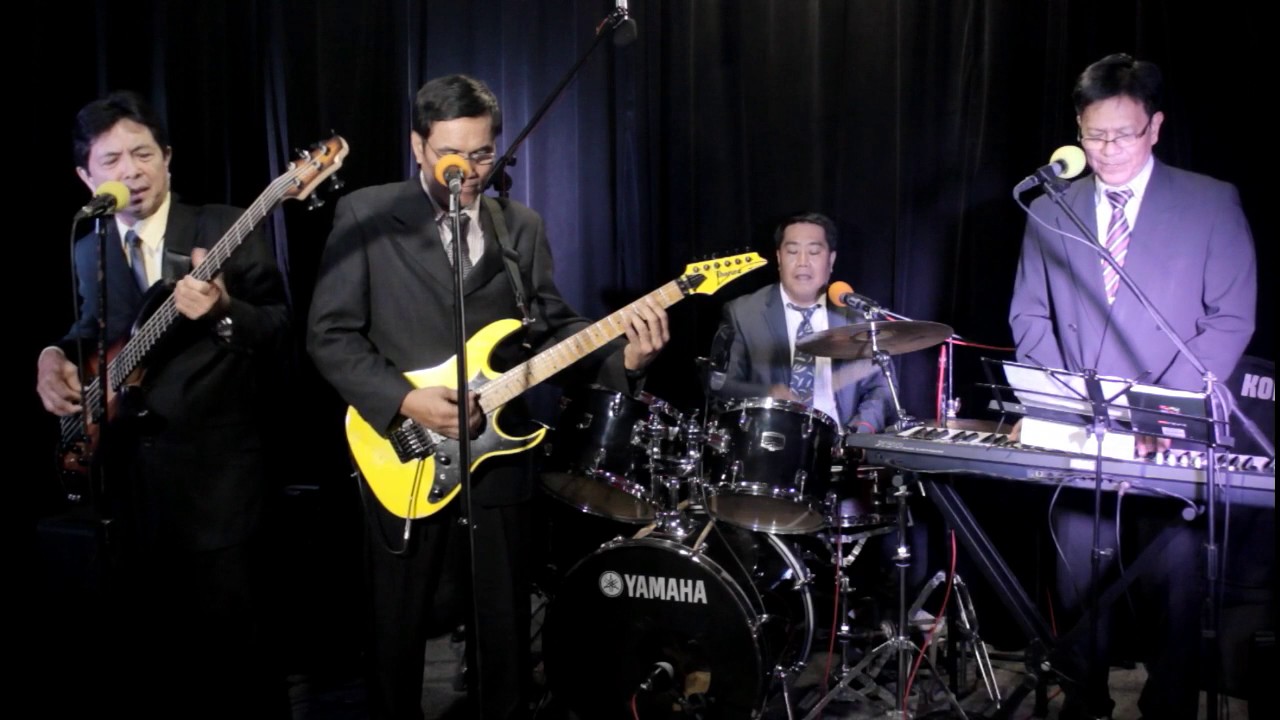 BLUE WAVE BAND (TRACES /MEMORIES- LETTERMEN) - YouTube