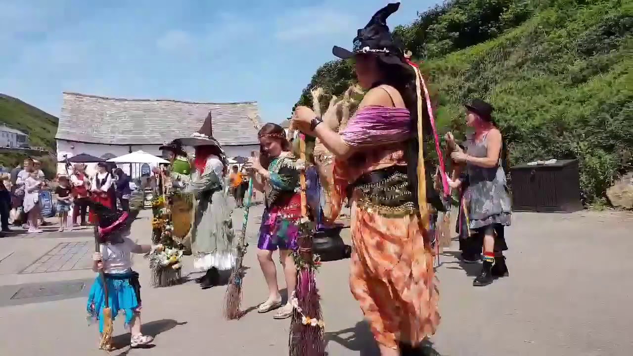 Boscastle Museum of Witchcraft Midsummer Celebrations - YouTube