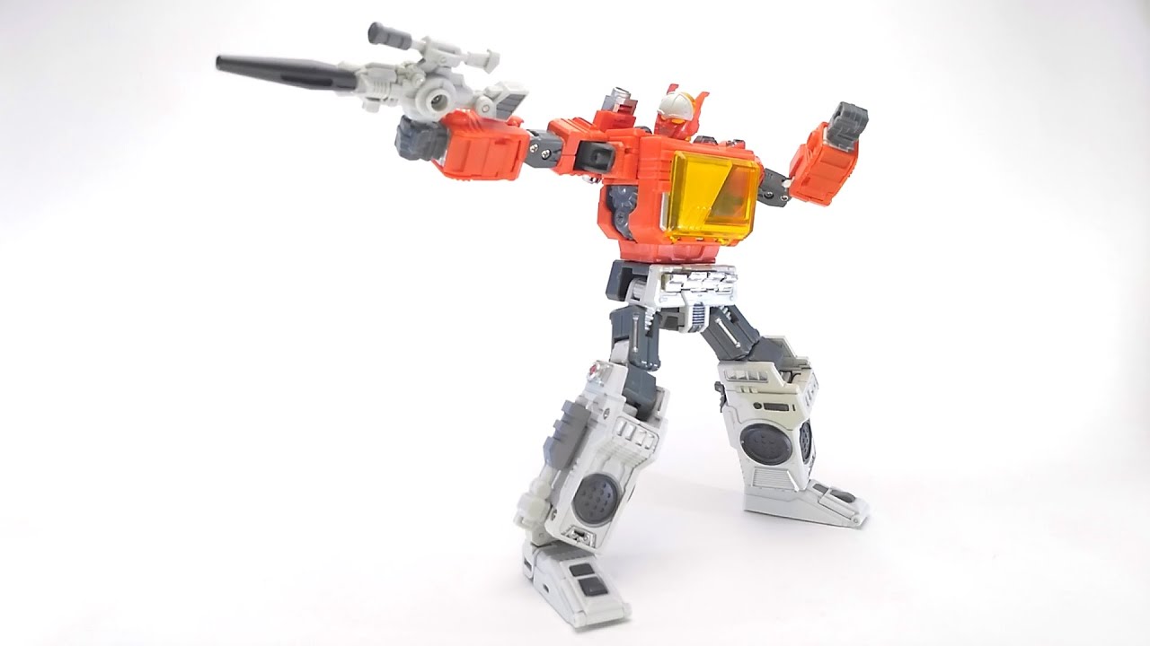 Transformers Mega Steel MS-03 Buster (aka Blaster) - YouTube