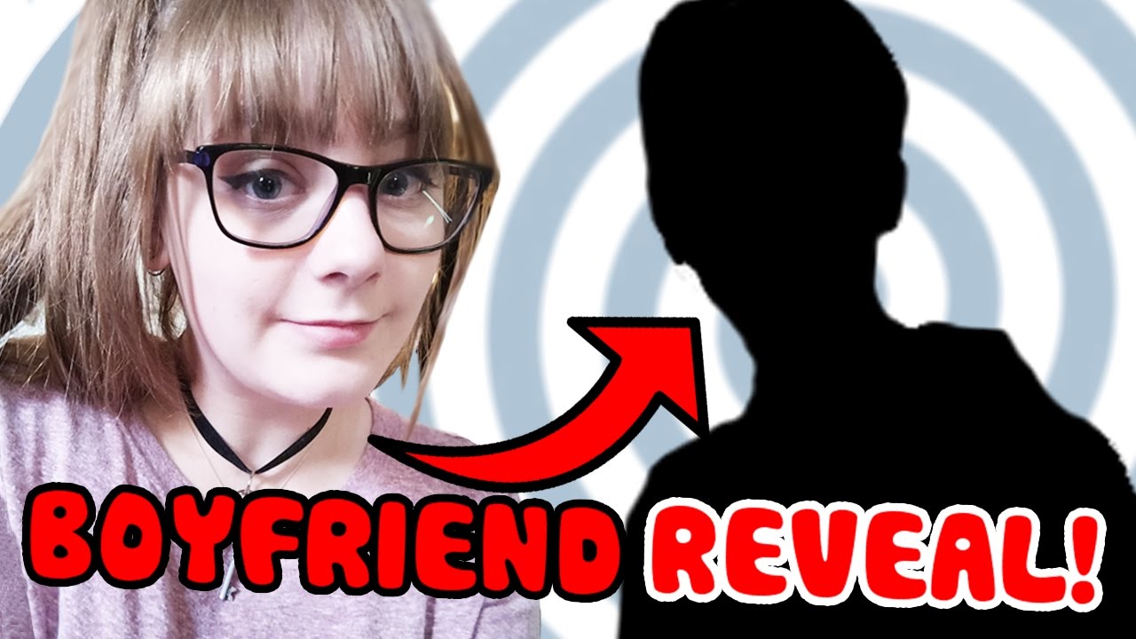 BOYFRIEND REVEAL! | Couple Vs Couple Challenge! - YouTube
