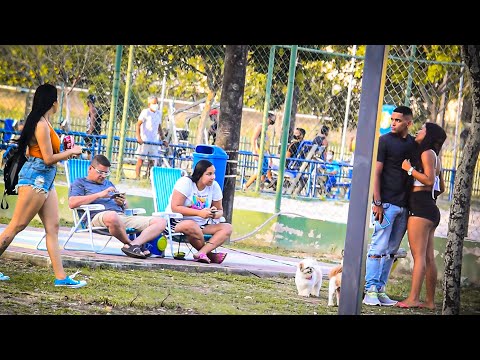 TRIÂNGULO AMOROSO 3 - Pegadinha | Rafael Chocolate