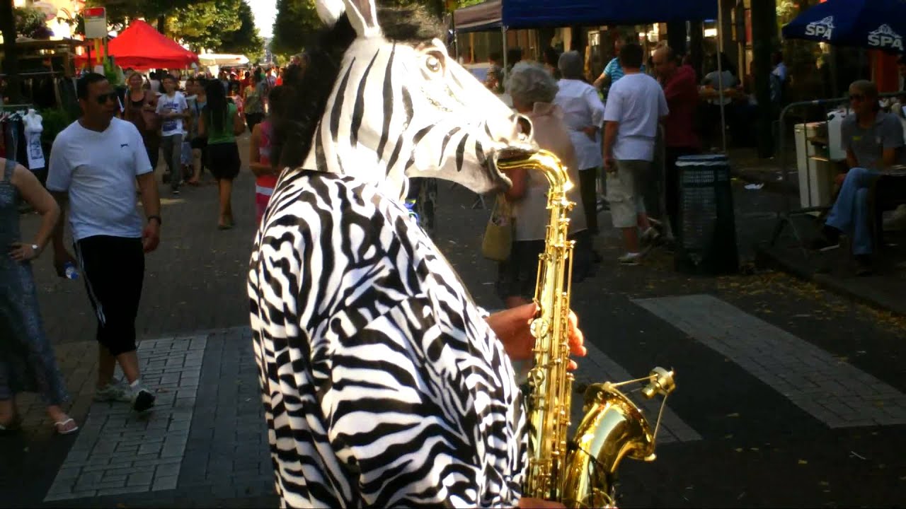 l'orchestre MADDOX a la BRADERIE A BRUXELLES 9092012 - YouTube